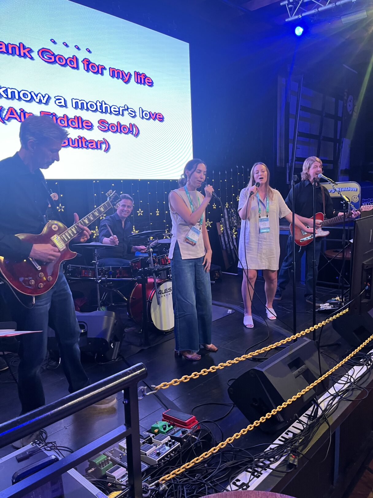San Diego's Best Live Band Karaoke - Rock Out Karaoke